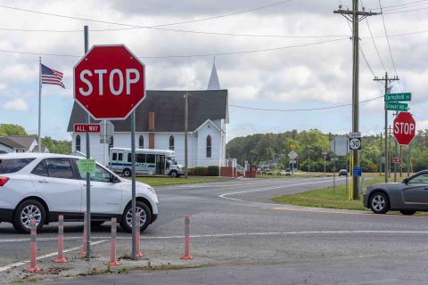 Exploring the Safety Benefits of All-Way Stop Control at Low-Volume ...